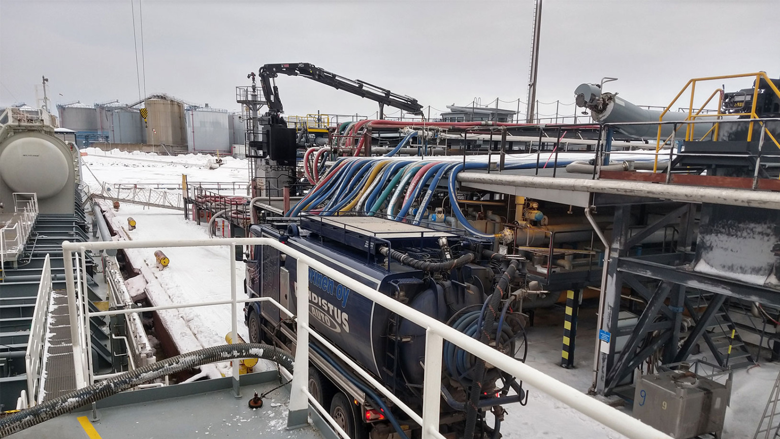 GEFO leads the way in discharging cargo ship’s wastewater into ports ...